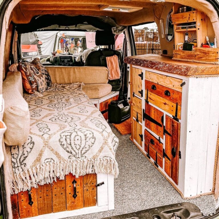 16 Nissan NV200 Camper Conversions That Are Really Innovative